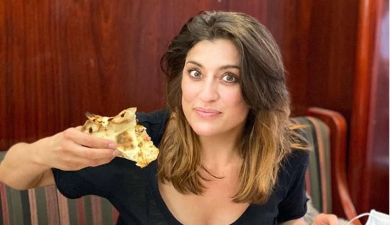 Elisa Isoardi: chi è il nuovo fidanzato? – Controcopertina Elisa Isoardi: chi è il nuovo fidanzato? – Controcopertina