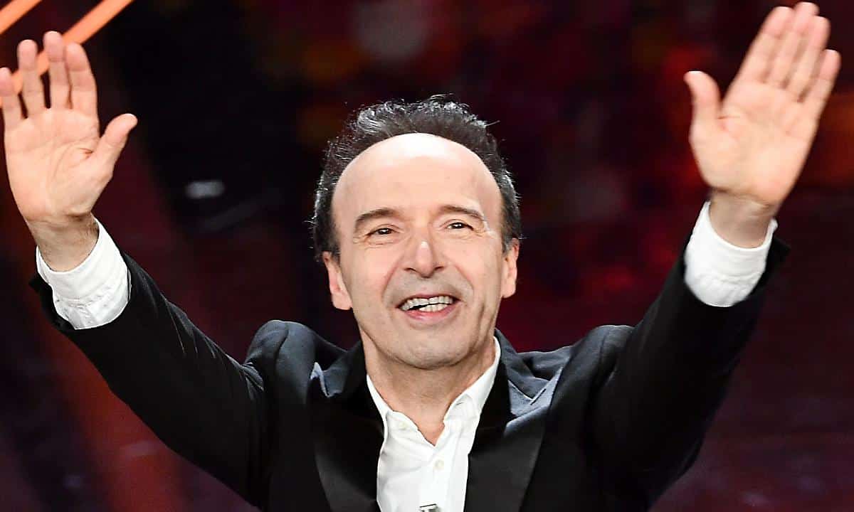Roberto Benigni, perchè non ha avuto figli? Ecco svelati i motivi della ... Roberto Benigni, perchè non ha avuto figli? Ecco svelati i motivi della ...
