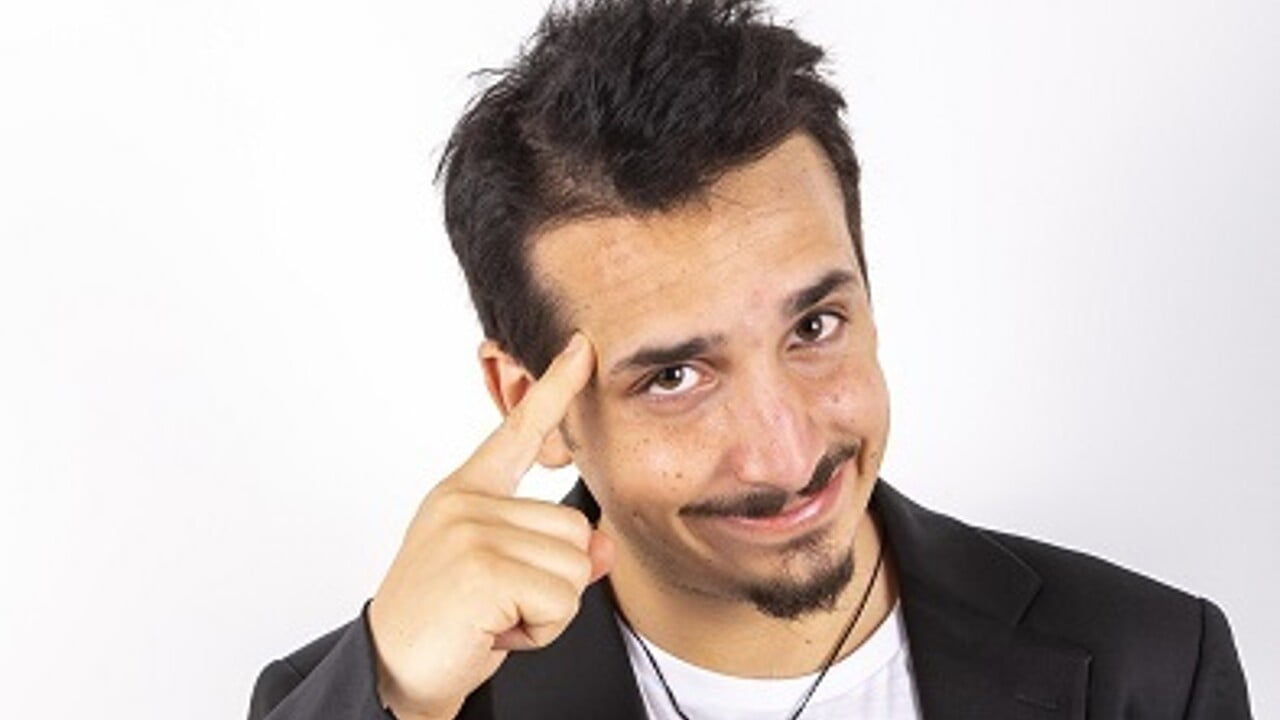 Vi ricordiamo chi è Roberto Lipari? Età, carriera, moglie, figli e vita ... Vi ricordiamo chi è Roberto Lipari? Età, carriera, moglie, figli e vita ...